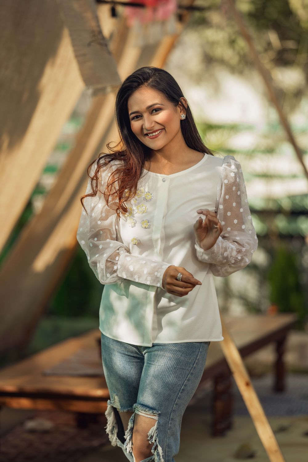 Classic White Top – LabelSwish